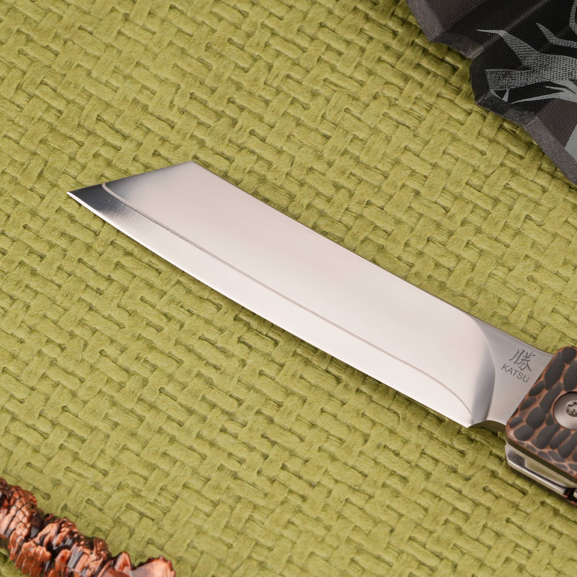 KATSU ZR-1, ZDP-189 Super Steel Blade, Red Copper Handle with Black-Ti ...