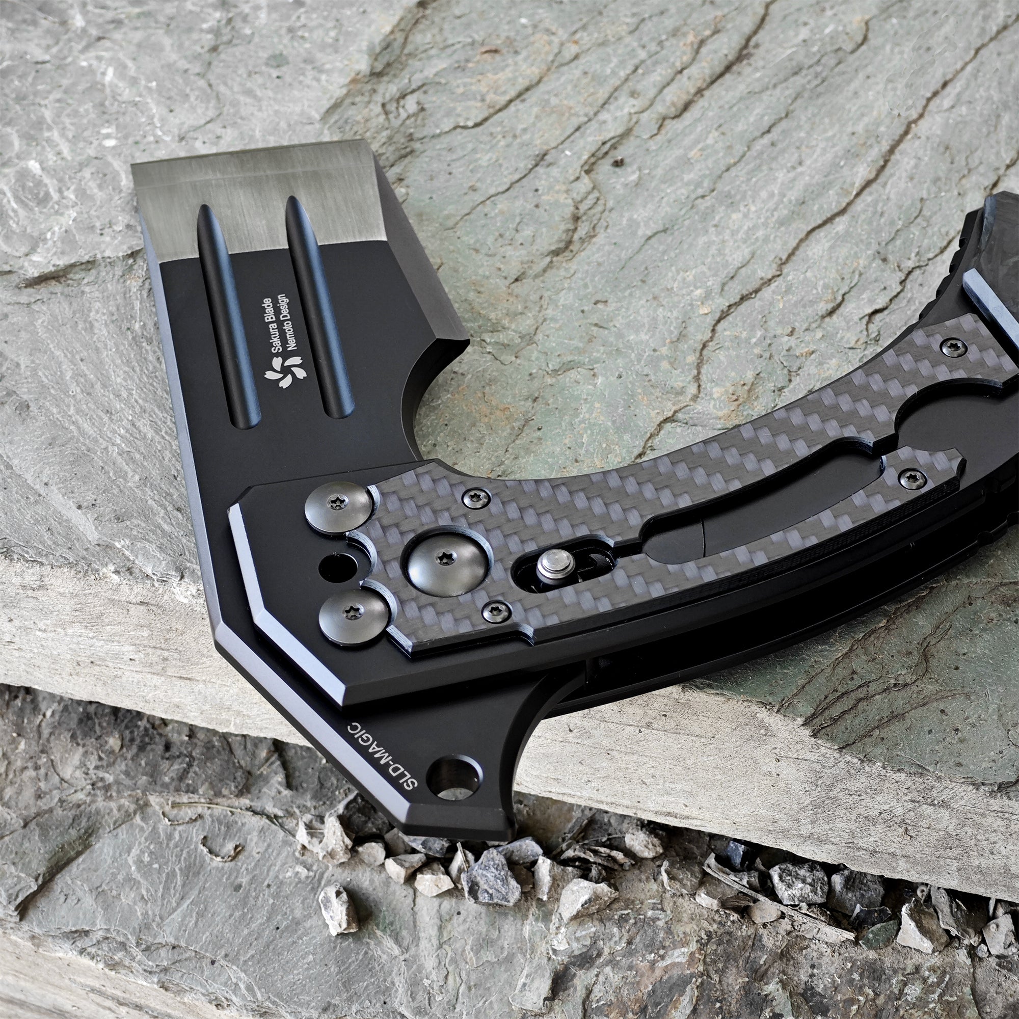 KATSU FA02, Axis Lock Folding Battle Axe, Titanium Alloy Main Body Fra ...